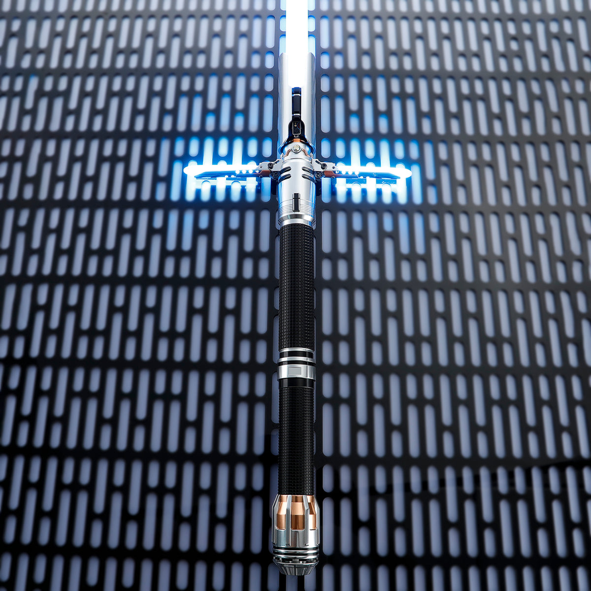 LIGHTSABER® Kestis Crossguard Saber | Motion-sensitive blade effects