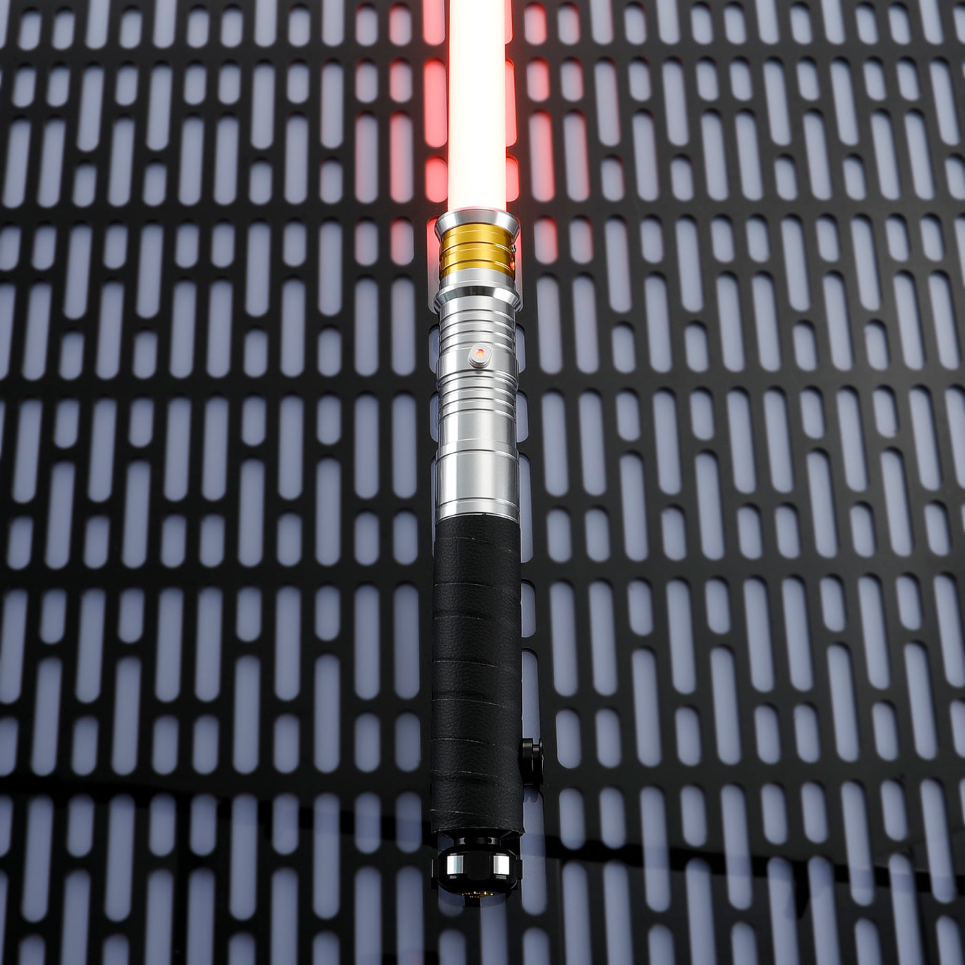 Best Value Lightsabers ($100-$200) | Premium & Affordable | lightsaber.com