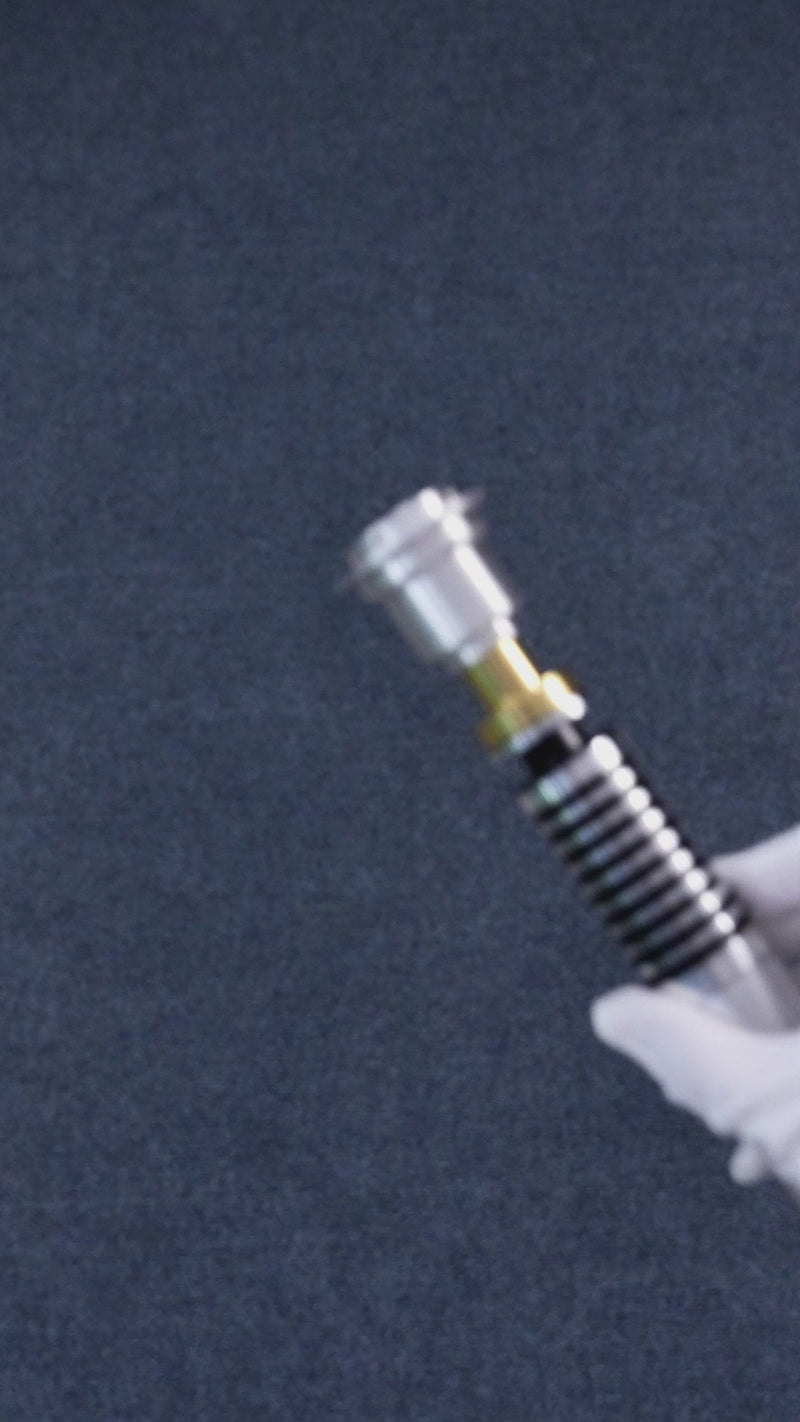 Luke Skywalker Dueling Lightsaber | Metal Hilt & Smooth Swing